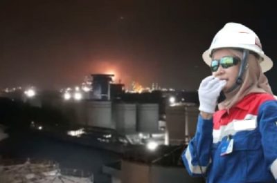 Kilang Pertamina Refinery Unit (RU) II Dumai yang terbakar – DRRC UI